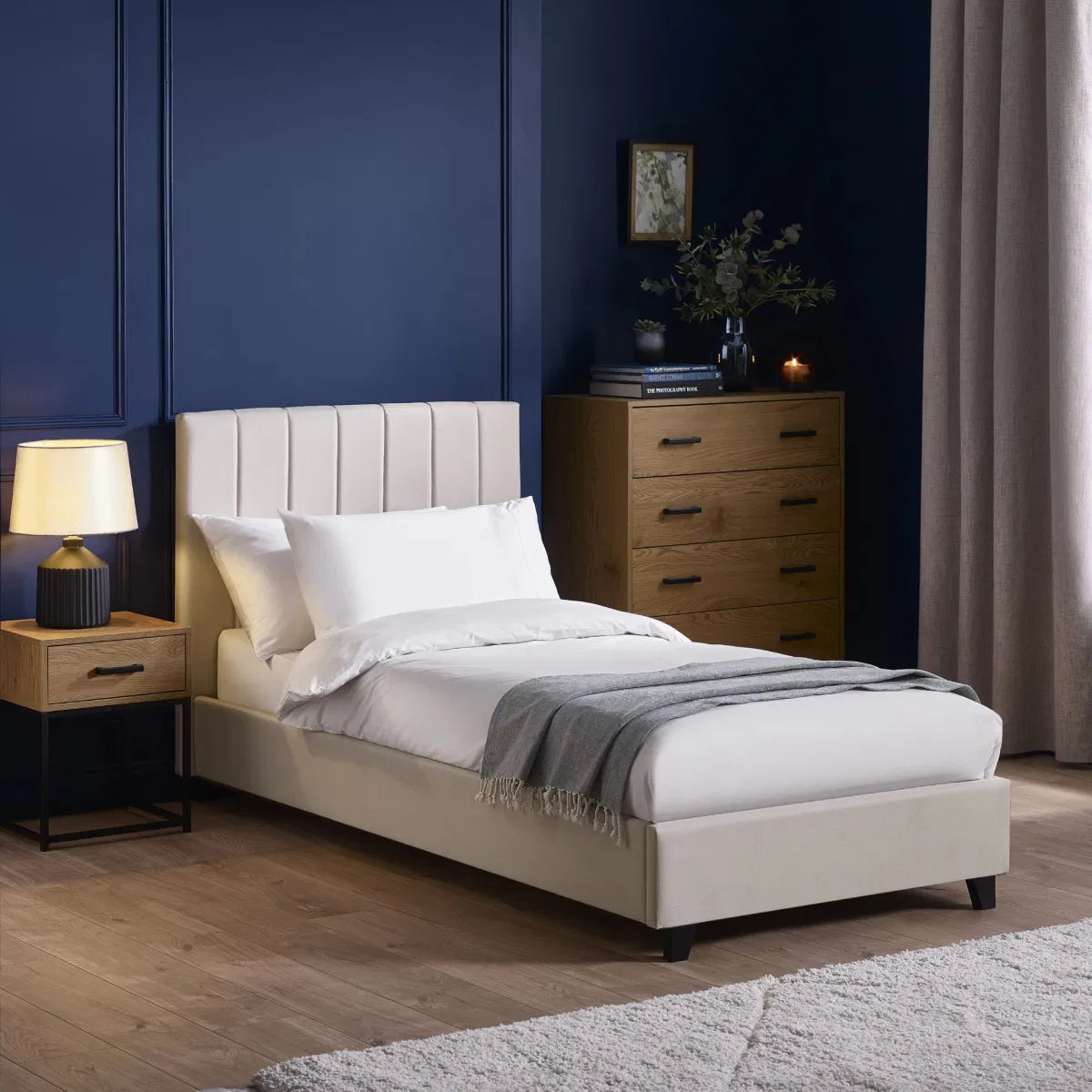 Aylen Bed – Flock & Fig
